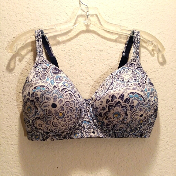 Playtex | Intimates & Sleepwear | 32 Playtex Side Smoothing Bra Like ...